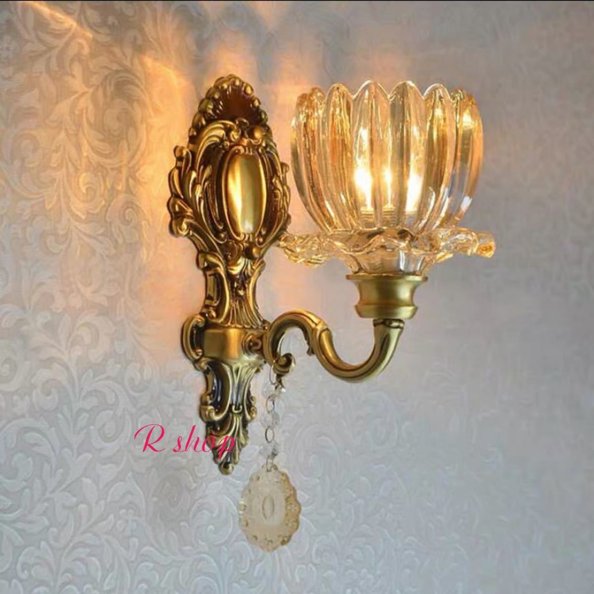 ・口金：E14・使用電球：60Wまで・サイズ：(約）幅15 ×高さ34 (cm ）※電球は付属しておりません。☆☆★★★★★★★★★★★★★☆☆◆取付工事は電気工事士にご相談してください。◆お客様のご覧になっているモニター等により多少色が異...