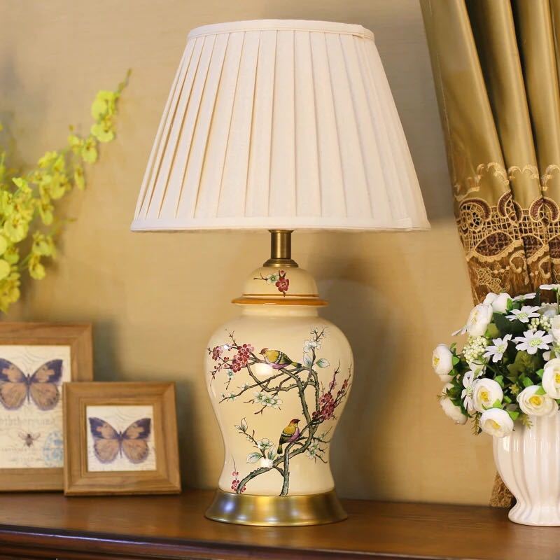 ■個口数：1 （〜40Wまで対応）■E26白熱球、電球型蛍光灯、LED電球使用可能■使用電球：1個（※電球は付属しておりません）■商品外寸：幅約36 x 高さ約58 (cm)※サイズの誤差は多少発生します。ご了承下さい。★在庫は日々変動して...