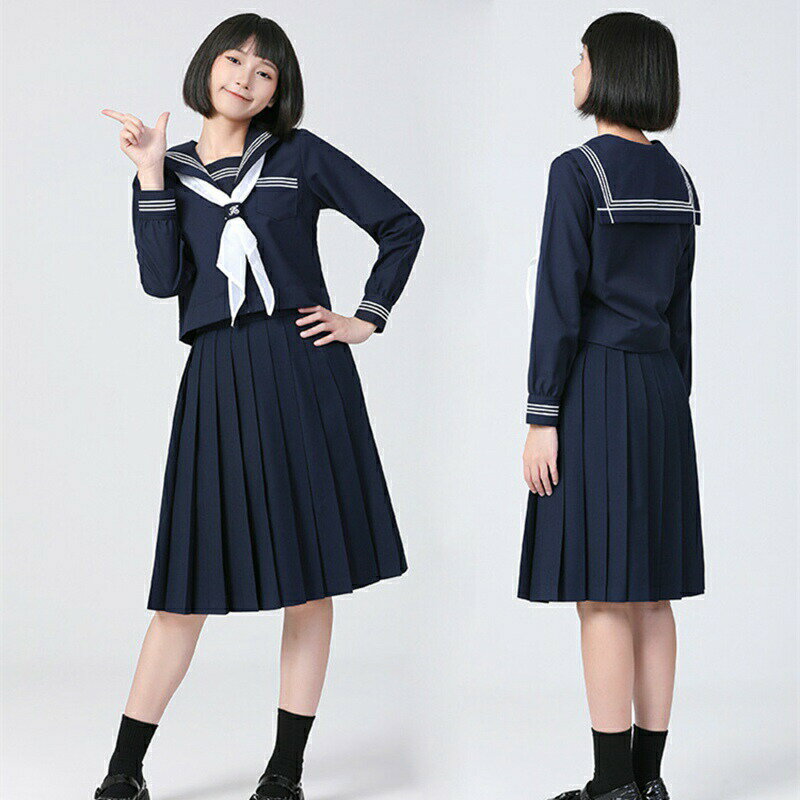 商品内容 （ブラウス＋スカート＋蝶ネクタイ） 大人可愛いセーラー服上下セット ふんわり揺れる可愛いプリーツスカート 結びスカーフも含めております 程よくゆとりのあるシルエット おすすめポイント 《1》幅広いシーンで活躍できるセーラー服 《2...