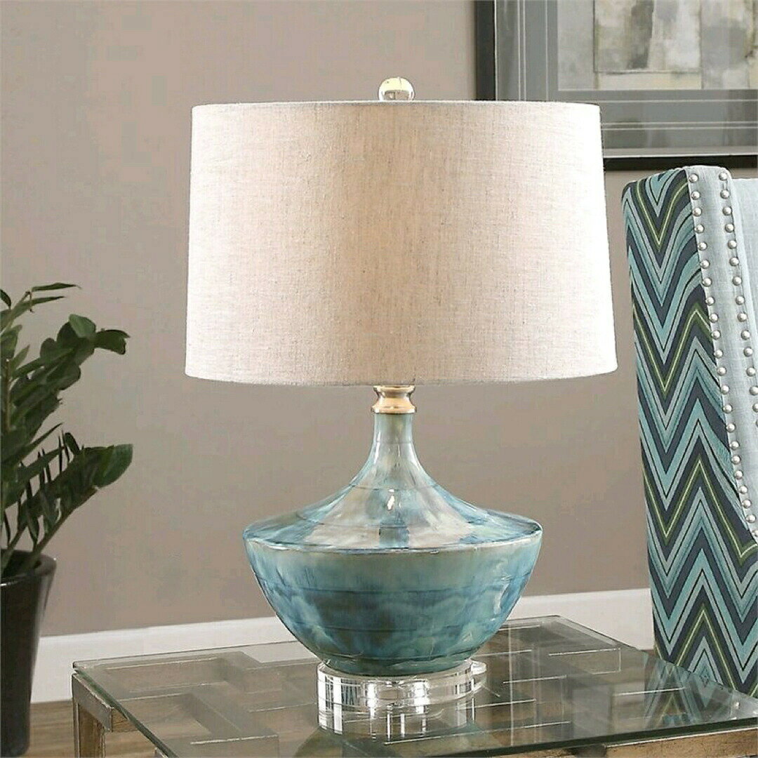商品説明【商品仕様】個口数：1?（?40Wまで対応）E26白熱球、電球型蛍光灯、LED電球使用可能使用電球：1個（※電球は付属しておりません商品外寸：幅約37?x高さ約58(cm)◆お客様のご覧になっているモニター等により多少色が異なる場合...