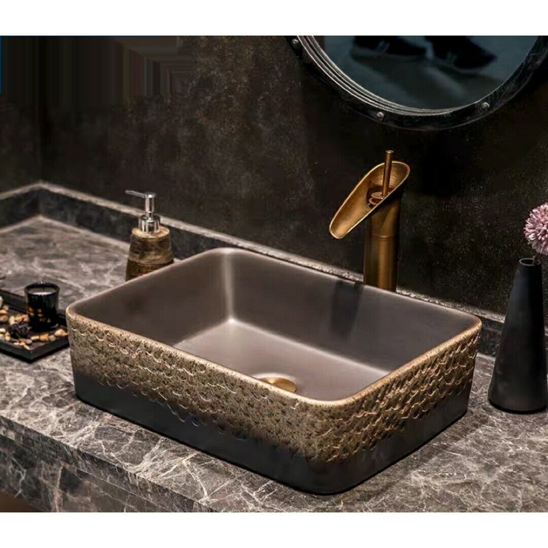 商品説明状態：新品サイズ（cm）：幅：47奥行き：35高さ：13素材：陶器「洗面ボウルセット」洗面ボウルと混合水栓と排水金具この3つの商品を含めた洗面ボウルセットです。取付について：取付工事はお近くの工務店様にご相談してください◆お客様のご...