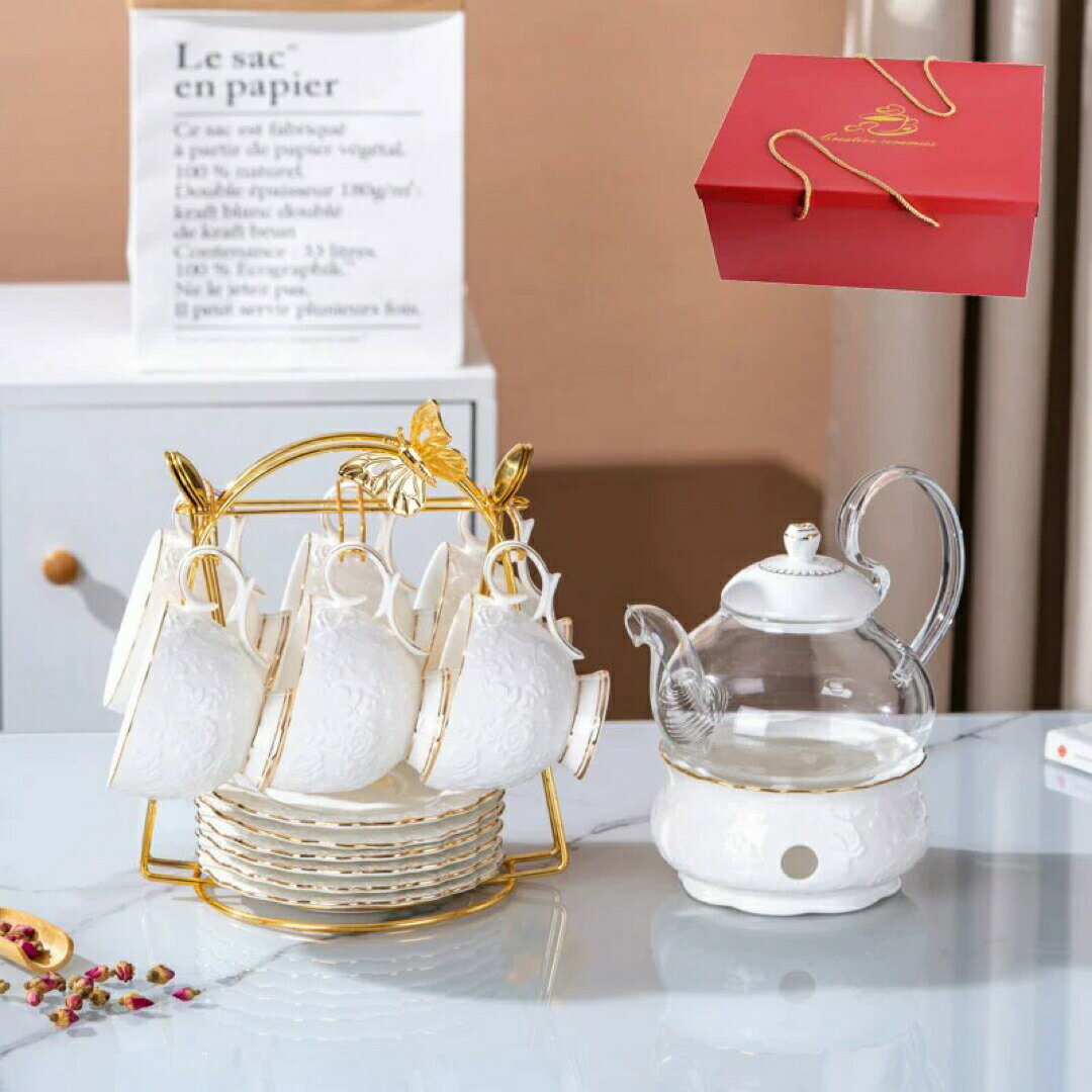 商品説明素材：陶器セット内容:カップ＆ソーサー6客(200ml)ティーポットx1点（600ml)ウォーマーx1点スプーンx?6点カップランクx1点◆お客様のご覧になっているモニター等により多少色が異なる場合がございます。あらかじめご了承くだ...