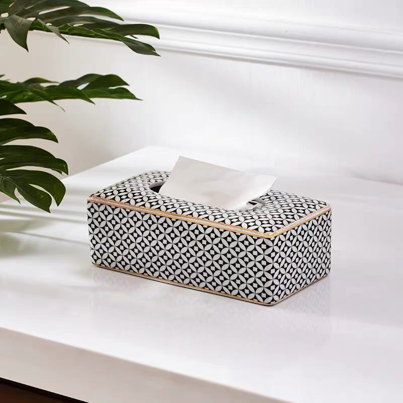 ●商品サイズ：25 x 14 x 9(約cm)●材質：陶瓷器★購入後のキャンセルは、ご遠慮ください。★検品のため開封してある場合があります。注意事項1、ご利用のPC環境により、実際の商品と色が異なる場合がございます。予めご了承ください。2、...
