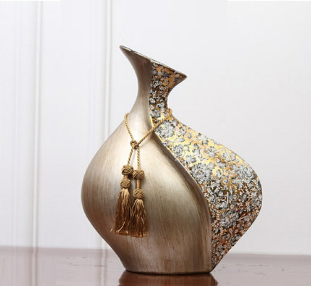 2-2花瓶 かびん 花器 花入れフラワーベース インテリア 雑貨花器A/2-2商品外寸サイズ：幅30x 高さ38 (cm)●材質：陶器◆お客様のご覧になっているモニター等により多少色が異なる場合がございます。あらかじめご了承ください。◆複数...