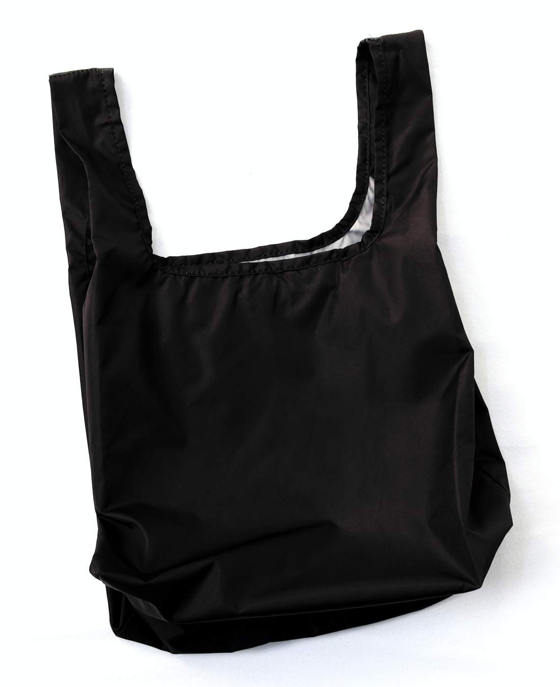 • サイズ：W26×H46×D11cm • 原産国：中国 • 材質：ポリエステル(リサイクルPET素材100%) • その他：洗濯機OK（30度まで）、生活防水 • 耐荷重：10kg