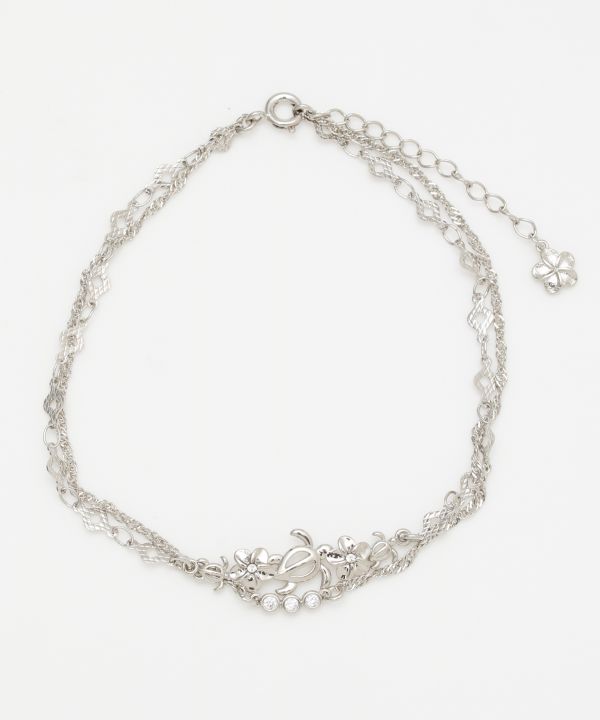 商品情報サイズ全長：22cmアジャスター：4cm素材メタル　ガラス商品仕様ハワイでプルメリアは気品、魅力を引き出し幸せに導く、大切な人の幸せを願うという意味があり、ハワイの人々に愛されています。ホヌのモチーフとの組み合わせがハワイらしく可愛...