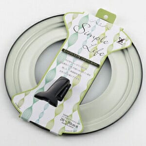 ヨシカワ シンプルライフ　フライパンカバー26〜30cm用　YJ2030 シンプルなホワイトカラー、ガラス窓付きのフライパンカバー♪ 中が見やすいガラス窓付きのフライパンカバー。 内面は黒色フッ素、外面は白色フッ素を施したフッ素鋼板を使用。...