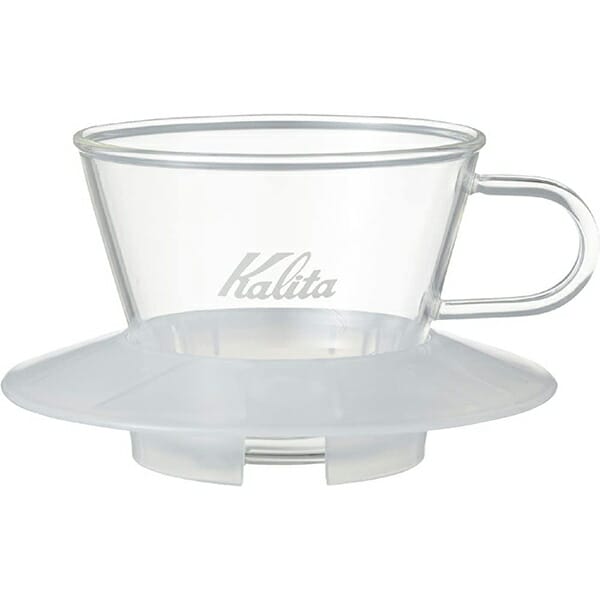 Kalita　カリタ ガラスドリッパー　WDG-155 カリタのガラスドリッパー。 ◆透明感の美しい、耐熱ガラス製ドリッパーです。 ◆カリタのドリッパーは三つ穴。 ◆雑味がでる前に、美味しさだけをドリップするのが特徴です。 商品名 Kali...