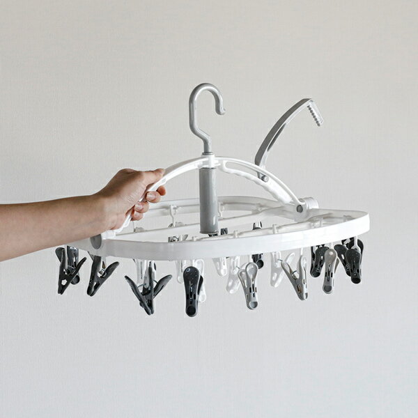 CBジャパン kogure　コグレThe hangers　ランドリーハンガー24P ひとりぶんの小物干しにちょうどいいハンガー 【使って納得！定番ハンガーシリーズ】 ハンガーを販売すること10数年、スタンダードな角ハンガーから部屋干し専用ハ...