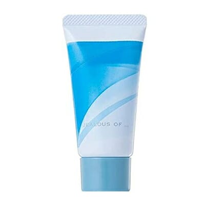 EBM ジェラスオブ　プリズムスキンベース　30g 1日中メイクしたての美しさを実現させる化粧下地 ●イエローパールをベースに、数種類の色の細かな粒子が肌のトーン補正を行い、 　顔のくま・くすみを飛ばして、1日中メイクしたての美しさを実現す...