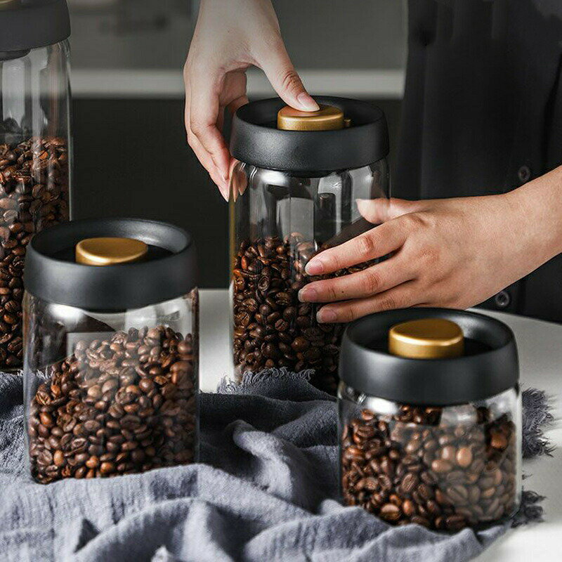 商品名キャニスター?カラー写真通りサイズ4サイズ商品写真はできる限り実物の色に近づけるよう加工しておりますが、お客様のお使いのモニター設定、お部屋の照明等により実際の商品と色味が異なる場合がございます。平置き計測となっておりますので、2~3...