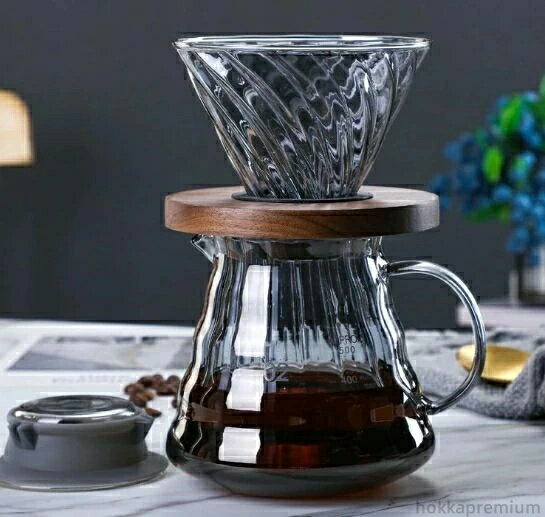 商品情報多機能セットコーヒードリッパーサーバーろ紙 カラーグレー サイズ500ml 素材耐熱ガラス、天然木、シリコンゴム ポイントコーヒーセット ポット フィルター コーヒーファンネル 飲み口 ストロー ガラス製　コーヒーサーバーセット コ...