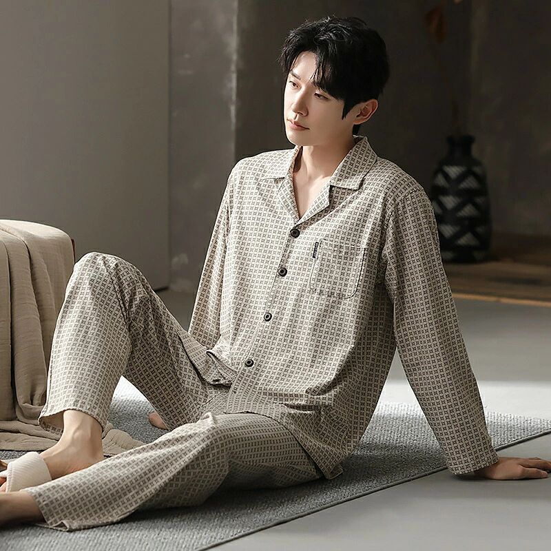 特徴肌触りの良い綿スムース素材です。大人のリラックスウェアは、ゆったりとくつろげるので贅沢な時間を演出します。睡眠時にはたくさんの汗をかきますが、快適に過ごせるのは放湿性も優れているからです。メズパジャマは、結婚祝い、クリスマス、記念日のと...