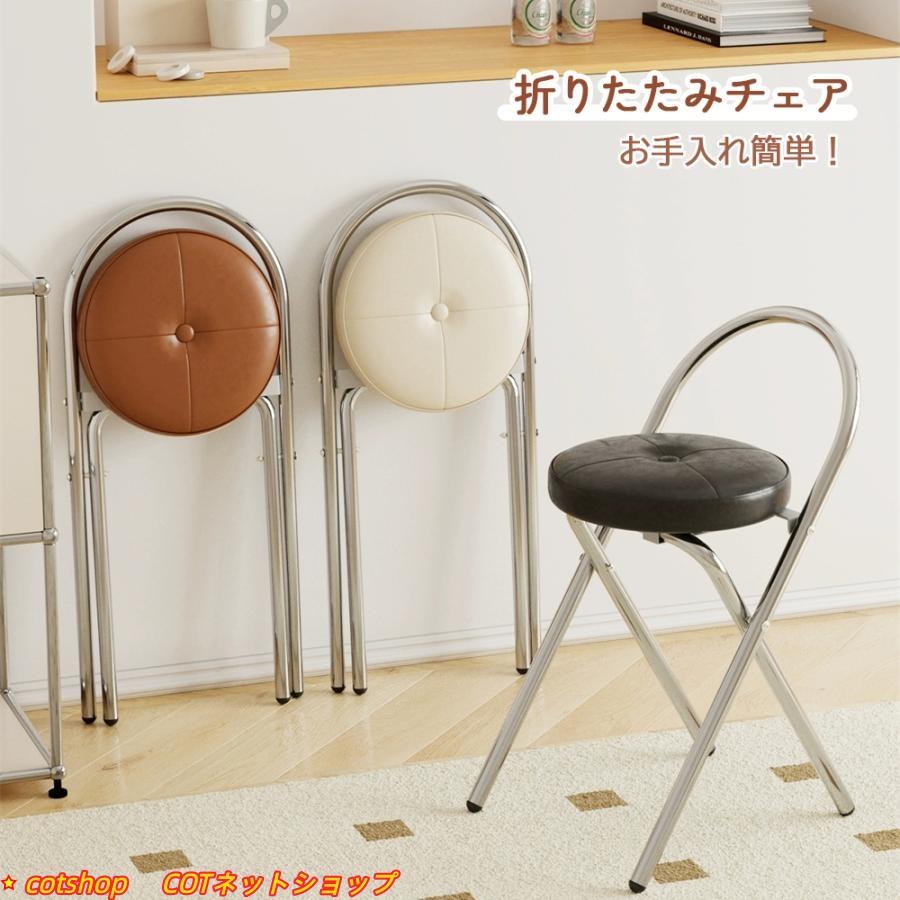 【折りたたみ式・持ち運びが可能】軽量で移動も軽々。折りたたみ式なので、簡単に持ち運びすることができます。狭い部屋でも場所を取らず収納できるので掃除も楽ちん。【安定性あり、省スペース】金属フレームは三角形構造で、丈夫で安定性と耐久性があります...