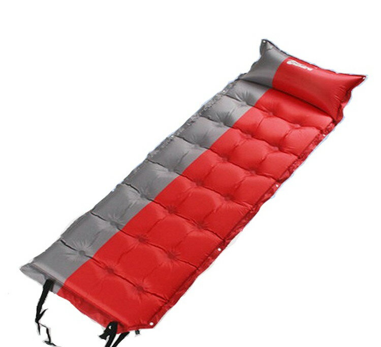 中身になんと5cmのクッションスポンジを使用した、居心地抜群のレジャーマットです防水素材の為、海や川などの水辺、また雨や雪など悪天候時にも使用が可能です！コンパクトに折りたたみも可能で、持ち運びも楽々です！並べて複数人の使用も苦にならないス...