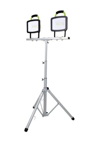 【仕様】 ●定格光束(lm) ：6000（1灯） ●LED：60W✕2灯 ●タイプ：三脚2灯式 ●仕様：屋内・屋外兼用 ●保護等級：IPX3 ●定格電圧：100V ●定格電流：1.1A ●周波数:50/60H ●入力電圧範囲：AC90～11...