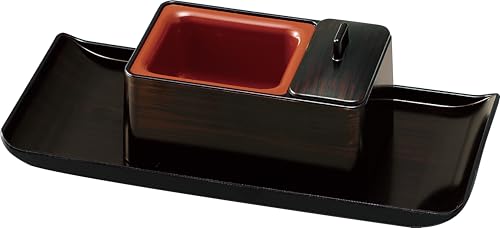 木目色/-/-・パッケージ個数:1・割れなくて扱いやすいフタもついている樹脂製の香炉。コンパクトなカタチに使いやすさを追求したモダンな仏壇にも合うサイズです。向かって左側に香灰を入れ、フタがついている右側にお焼香用のお香を入れてご使用します...