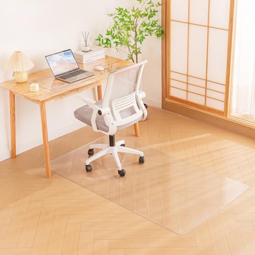 ダイニングマットエンボス加工 厚さ1.5mm/100*270cm/-・Size:100*270cmColor:エンボス加工 厚さ1.5mm・透明 床保護マット:四隅は円角加工を施し、より安全です。敷く時はエンボス加工された面を上、ツルツルし...
