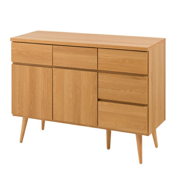 ■商品について/小ぶりでありながら、存在感があるのは脚のシャープ感と本体のボリュームが生む絶妙なバランス。軽やかな印象の小ぶり感はいろいろなタイプと組み合わせてお洒落な雑貨が映える空間を演出。 この「バランス」がどこか新しさを感じる、ずっと...