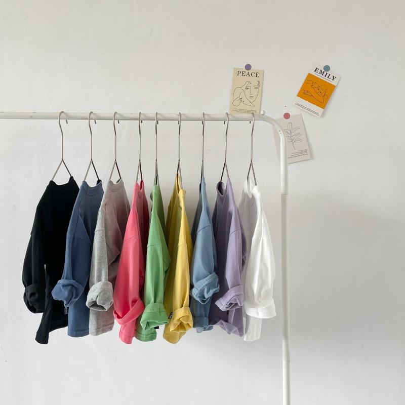 ・カテゴリ: 童Tシャツ・スタイル: カジュアル・主な素材: 綿100%・袖丈: 長袖・ネックライン: クルーネック・機能: 吸湿排汗・カラー展開: 白色、黄色、红色、紫色、灰色、绿色、黒色、浅藍色、深藍色・サイズ展開: 90、100、11...