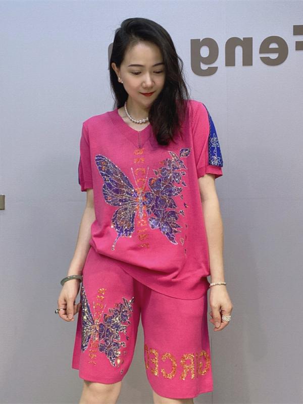 ・カテゴリ: 休闲套装・スタイル: 韩系风, 日韩休闲, 舒适休闲・主な素材: 棉涤・主面料成分: 棉・主面料成分2: 氨纶・主面料成分含量: 30%（含）-50%（不含）・主面料成分2含量: 30%以下・柄: 植物花卉, 3D/立体图案・...
