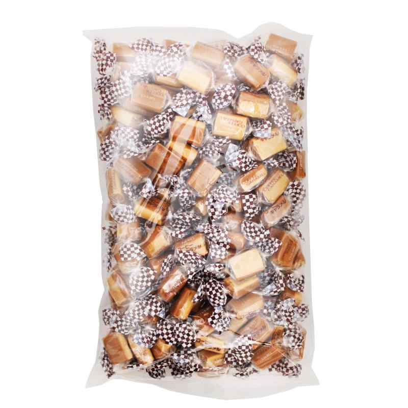 日邦製菓 コーヒーキャラメル 1Kg 1 袋内容量:1Kg商品サイズ(高さ×奥行×幅):300mm×60mm×300mm原材料:水飴、加糖れん乳、砂糖、植物油(パーム油)、コーヒー粉末、 小麦たんぱく、乳清カルシウム、ソルビット、乳化剤(大...