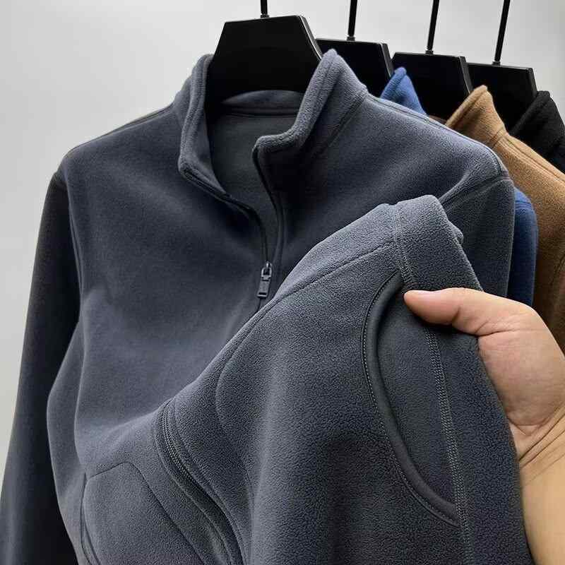 フリース ジャケット メンズ 秋冬 防寒着 あったか アウター 長袖 トップス 無地 ブラック ブラウン グレー・商品カテゴリ: トレーナー/フリース・素材機能: 耐摩耗・スタイル: シンプル・対象年齢層: 18-24歳・襟型: スタンドカ...