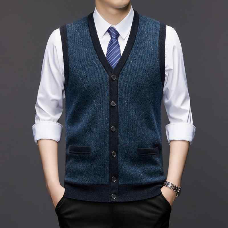 ニットベスト 男性用 Vネック ウール 混紡 厚手 無袖 セーター 秋冬 あったか インナー・スタイル: カーディガン・フィット: レギュラー・ネックライン: Vネック・袖丈: ノースリーブ・糸の太さ: 細い・厚さ: 厚手・柄: 無地・対象...