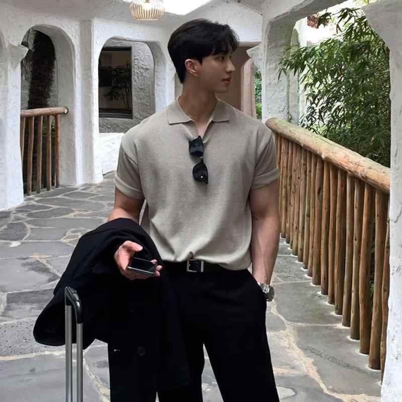 ポロシャツ メンズ 韓国 無地 半袖 Tシャツ 薄手 Vネック トップス カジュアル スタイル 普段使い 部屋着 ブラック ホワイト ベージュ グレー・スタイル: 韩版・袖丈: 半袖・フィット: スリム・柄: 無地・加工: 拼贴/拼接・生地...