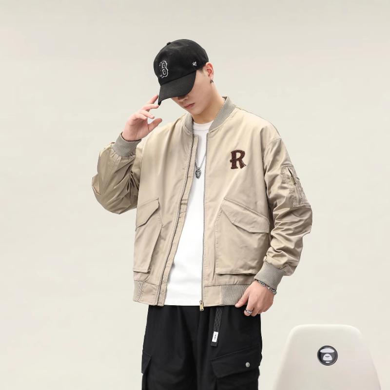 ジャケット メンズ 男性用 野球 服 スタジャン ブルゾン ジャンパー アウター 秋物 秋服 長袖 ワークウェア カジュアル ゆったり カーキ・商品カテゴリ: ジャケット・スタイル: 流行・対象年齢: 青少年.成人・襟の形: 立ち襟・フィッ...