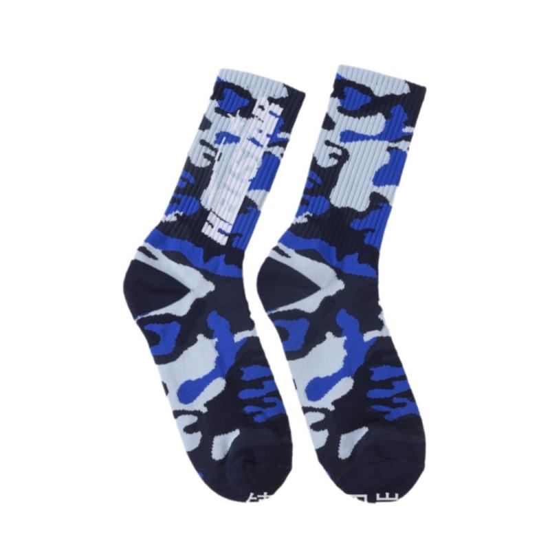 靴下 ソックス 男女兼用 提花 中筒 スポーツ 秋冬 吸汗 通気性 コットン混紡 カジュアル 普段使い・商品カテゴリ: カジュアルソックス・素材: 綿・柄: 文字.数字.アルファベット・対象: ユニセックス・対象年齢: 若者.少年・生地: ...