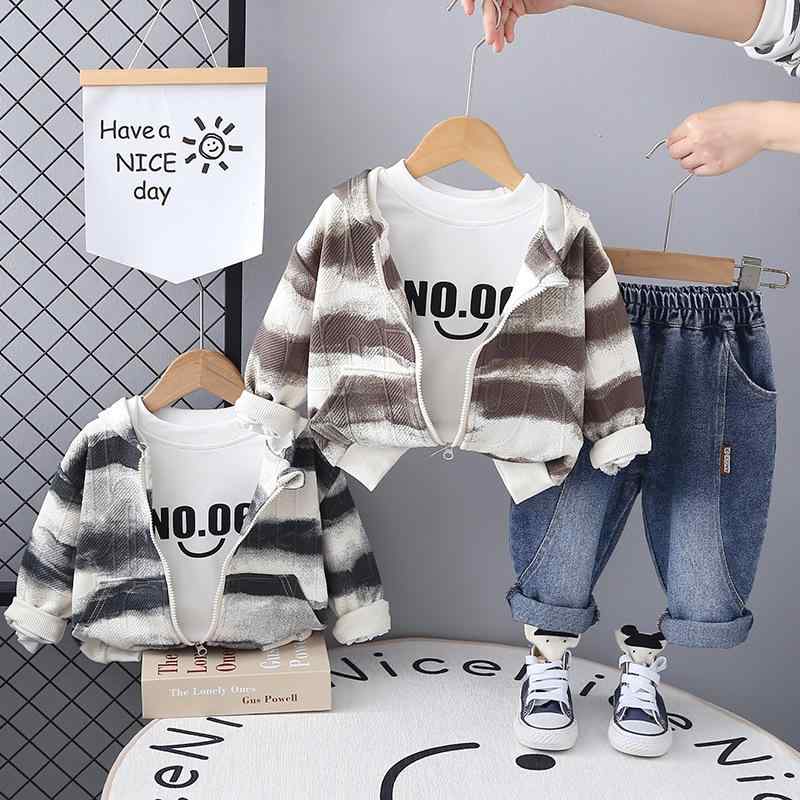 子供用ジャージ 3点セット 男の子 ベビー服 長袖トップス ロングパンツ ジップアップパーカー 上下セット 春秋 80 90 100 110 120cm 綿90%・対象: 男児・スタイル: 韓国・セット内容: トップス.パンツ・セット数: ...