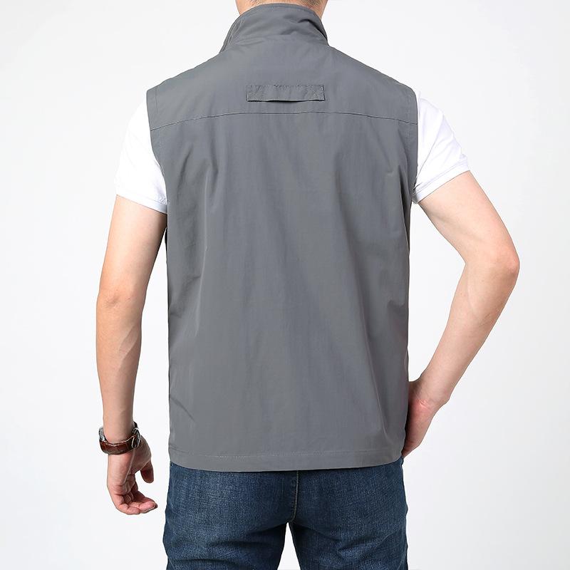 2個セットベスト メンズ 男性用 アウトドア 撮影用 チョッキ カジュアル ゆったり 多ポケット 薄手 黒 紺 グレー カーキ・カテゴリ: メンズベスト・スタイル: スポーツ・フィット: ルーズ・フロント: ジッパー・フード: なし・厚さ:...