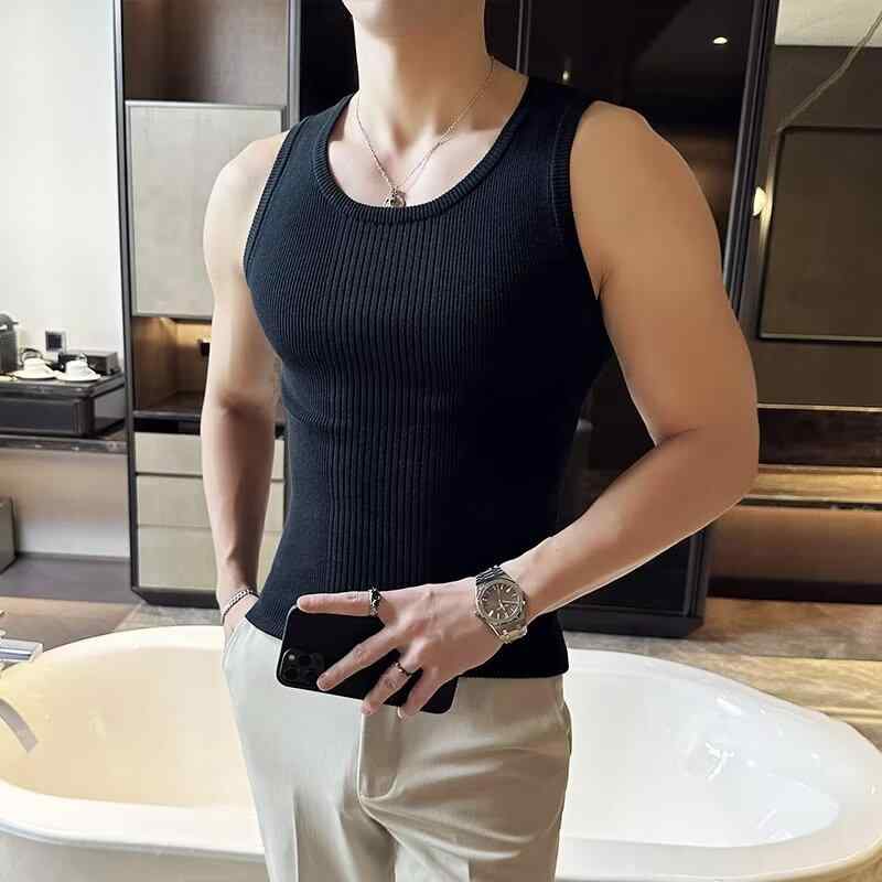 ベスト メンズ 男性用 美式レトロ ストライプ柄 ニット スリムフィット 伸縮性 接触冷感 快適 ポリエステル ホワイト ブラック グレー