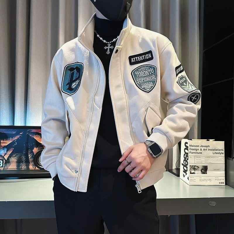 ジャケット 男性用 スエード ブルゾン 秋冬 アウター 立ち襟 ミリタリー ジャンパー ベージュ ブラック・カテゴリ: カジュアルスーツ・スタイル: カジュアル・ネックライン: スタンドカラー・フィット: レギュラー・厚さ: 薄手・素材: ...