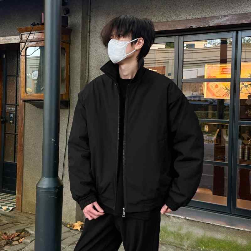 ジャケット 男性用 フライトジャケット ブルゾン ゆったり カジュアル 耐摩耗 秋 スポーツ 配色 ブラック 紺色・カテゴリ: ジャケット・スタイル: カジュアル・領型: 立ち襟・フィット: ルーズ・前立て: ジッパー・・柄: 配色・対象年...