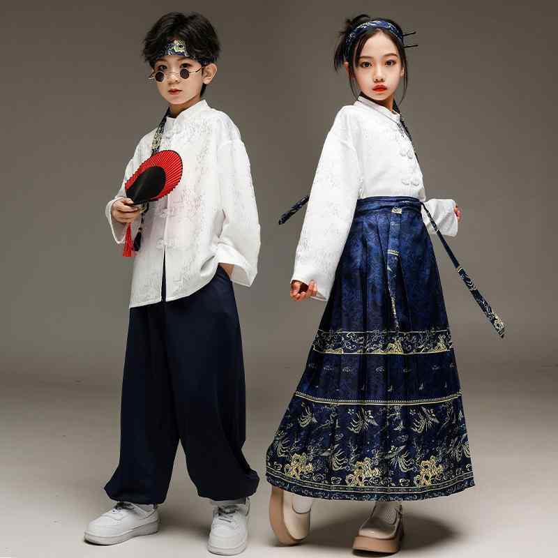 キッズ ダンス衣装 中国風 春秋冬 男の子 漢服 長袖長ズボン 馬面裙 女の子 セットアップ 発表会 舞台衣装・商品カテゴリ: 子供用ダンス衣装・対象: 男女兼用・ダンスの種類: 練習・風・主な素材: 綿95%・レベル: B・シーズン: 秋...
