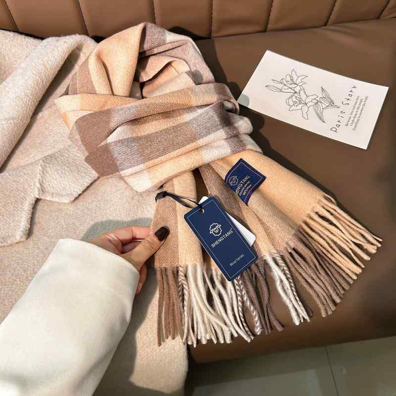 マフラー レディース メンズ ウール 英国風 チェック柄 ストール 秋冬 防寒 あったか ベージュ グリーン ブルー ピンク グレー・素材: 羊毛・機能: 保温・色: 細格子-カーキ, 細格子-グリーン, スコットランド格-ブルー, スコッ...