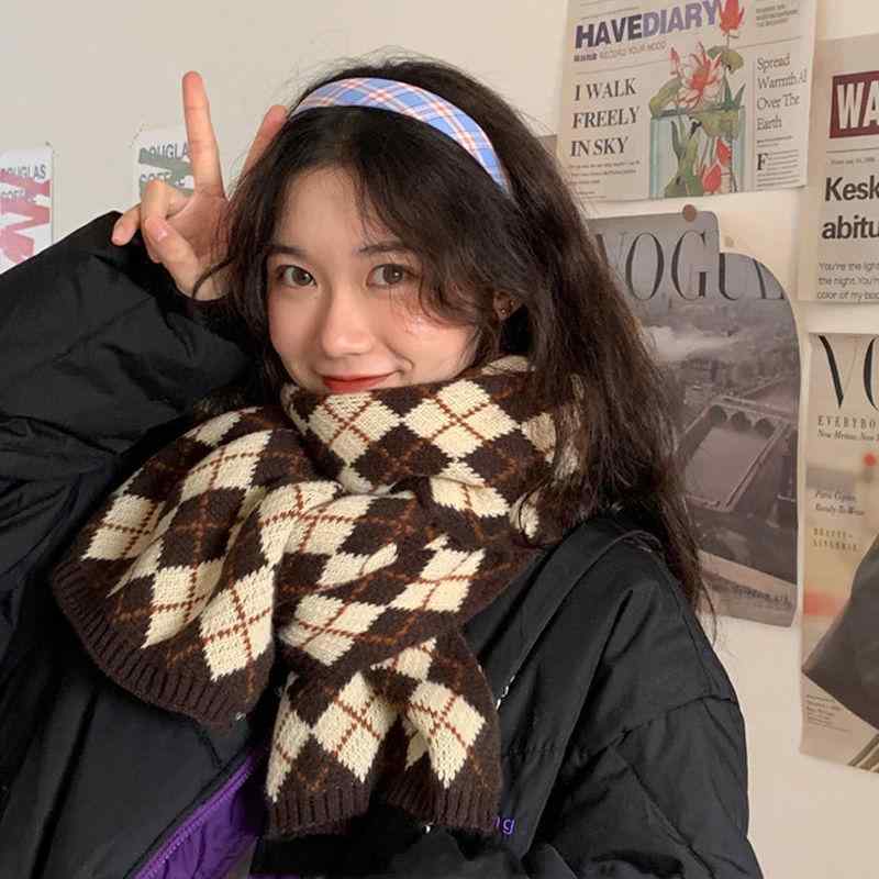 2個セットマフラー ストール 秋冬 春夏 レディース メンズ 学生 かわいい チェック柄 厚手 ニット 保温 あったか グレージュ レッド系・編み方: 経編・機能: 保温・スタイル: ミディアムロング・幅: 36cm・カラー: 毛糸小清新-...