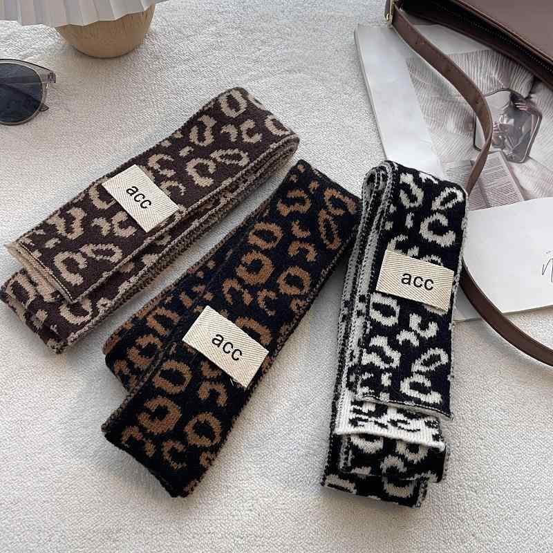 マフラー ストール レディース 春秋 薄手 ニット 豹柄 ヒョウ柄 細め ロング 両面 秋冬 防寒 欧美 ストリート カジュアル コーデ・性別: 男女兼用・素材: 毛糸・シーズン: 冬.春.秋・カラー: コーヒー色.ブラック.キャメル・スタ...