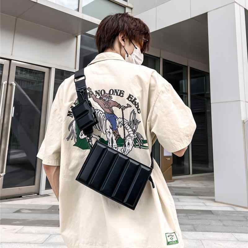 メンズ 斜めがけバッグ 男性用 流行 市松模様 ボックス型 ショルダーバッグ 男女兼用 ユニセックス 肩掛け ミニショルダーバッグ 普段使い 耐摩耗性 カフェオレ ブラック ピンク系 ホワイト・スタイル: ストリート・素材: PU・機能: ...