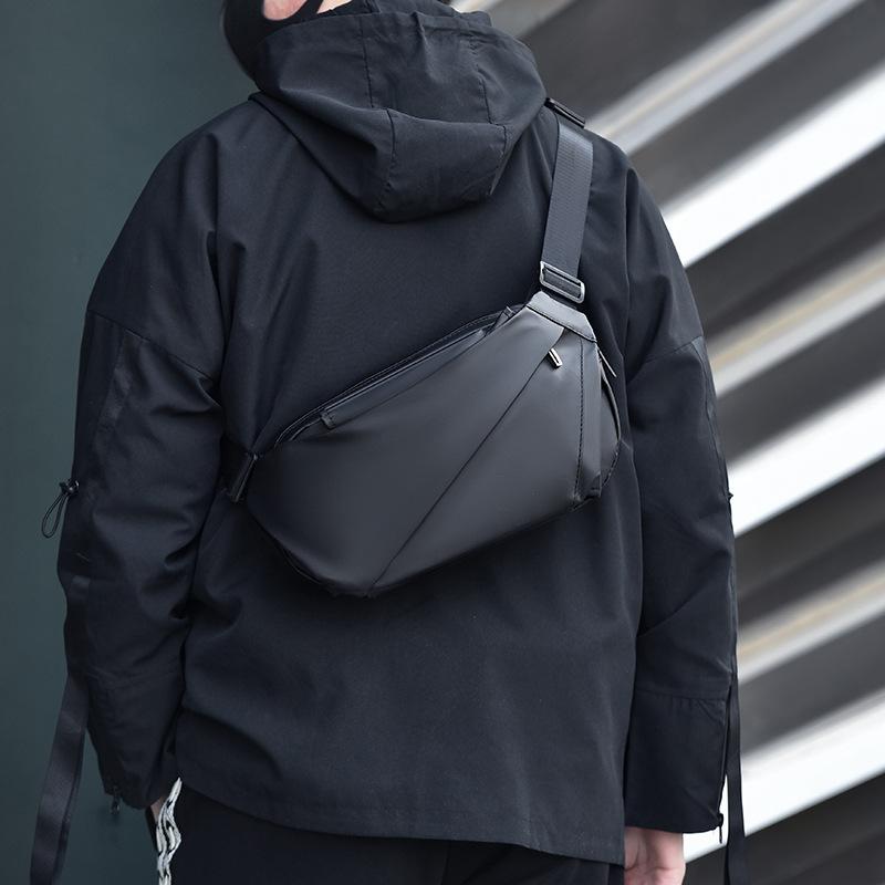 ボディバッグ メンズ 男性用 大容量 ショルダーバッグ ウエストバッグ 撥水 ナイロン スポーツ カジュアル 旅行 10インチタブレット収納 ブラック グレー ブルー・スタイル: ストリート・素材: ナイロン・機能: 通気性・柄: 無地・裏...