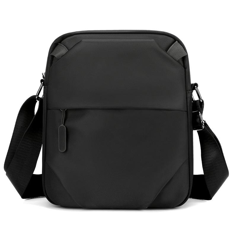 ショルダーバッグ メンズ 男性用 大容量 防水 撥水 斜めがけ 鞄 カバン オックスフォード生地 軽量 普段使い カジュアル 旅行 ブラック・スタイル: 跨境风潮・素材: 牛津布・裏地: 牛津纺・柄: -・カラー: ブラック・PC収納サイズ...