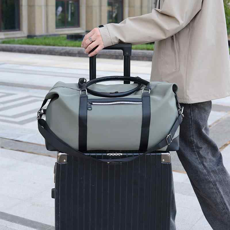 旅行用バッグ 男女兼用 軽量 撥水 大容量 36〜55L 街頭スタイル ナイロン製 トラベルバッグ 差込式 キャリーケース用 グレー 黒 紫 茶色 緑 青・容量: 36〜55L・素材: ナイロン・機能: 防水.超軽量.減圧・性別: 男女兼用...