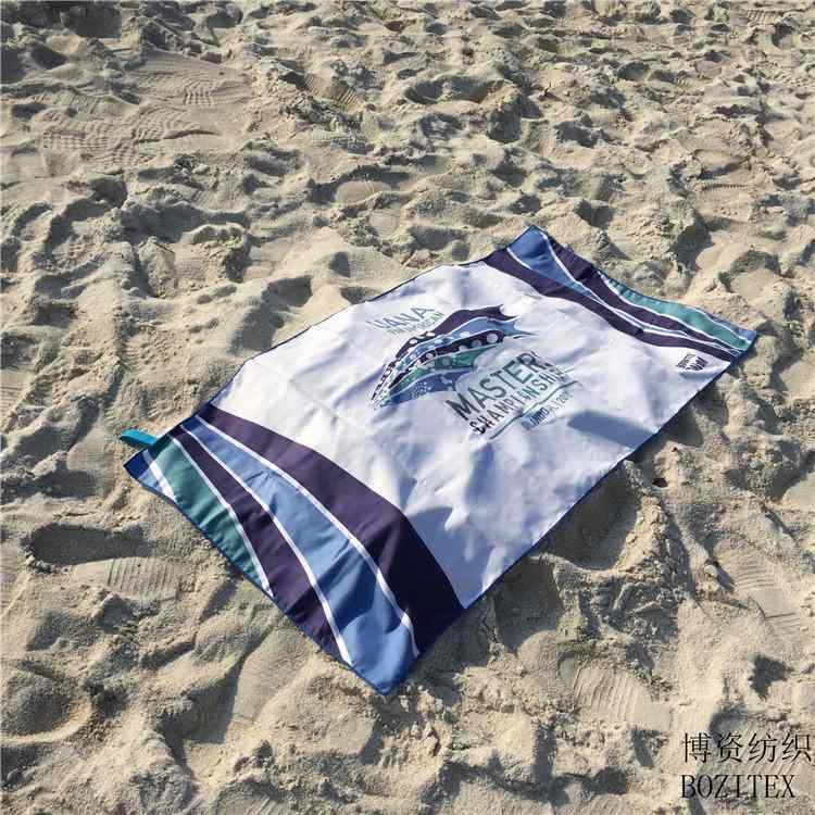 スポーツタオル 大きいサイズ 速乾タオル マイクロファイバー プリント ビーチタオル 柔らか 防砂 ポリエステル・素材: 超極細繊維・機能: 速乾.柔らか.防砂.・主な素材: ポリエステル繊維88%・用途: スポーツ・吸水性: 26-30秒...