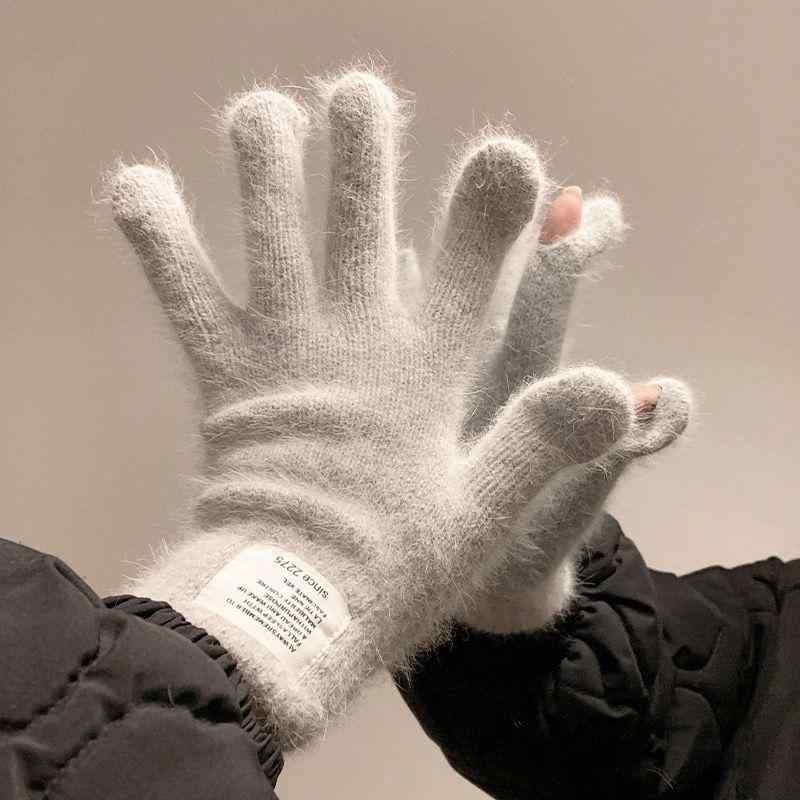 手袋 レディース 冬用 ニット手袋 ウール 学生 かわいい 防寒 無地 男女兼用 黒 グレー 赤 白 緑 ピンク系・素材: アクリル・機能: 保温.防風・タイプ: 分指・カラー: ブラック.グレー.レッド.ホワイト.グリーン.ピンク・サイズ...