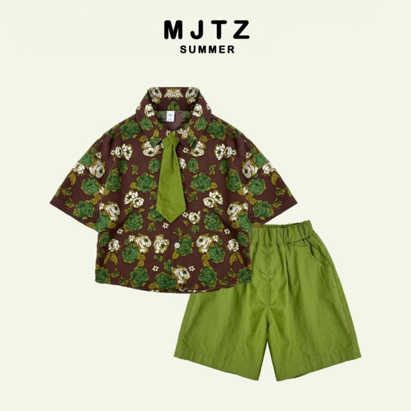 子供用セットアップ キッズ 半袖シャツ ショートパンツ 2点セット 薄手 韓国プリント柄 80 90 100 110 120 130サイズ・商品カテゴリ: 子供用セットアップ・対象: 男の子・スタイル: 韓国・セット内容: パンツ.トップス...