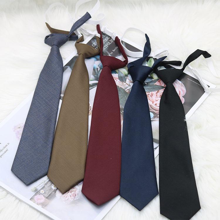 ネクタイ レディース JK制服 韓国 学生 スクール 制服リボン 7cm幅 無地 ブラック レッド グレー ネイビー カジュアル・幅: 普通・加工方法: ジャカード・種類: 矢印型・素材: TR・柄: 無地・カラー: カーキ.ブラック.ワイ...