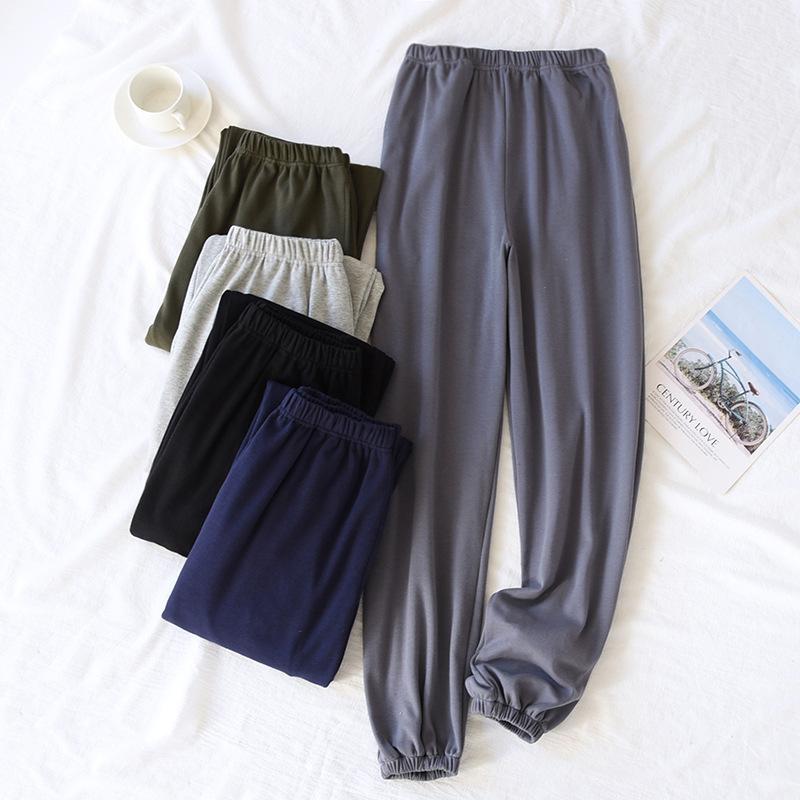 パジャマ メンズ 春夏 涼感 ニット 綿 コットン リラックスパンツ ルームウェア 部屋着 長ズボン ズボン 裾絞り グレー グレー・カテゴリ: パジャマ・素材: 綿・素材構成: 綿98%・厚さ: 薄手・袖丈: 長袖・パンツ丈: フルレング...