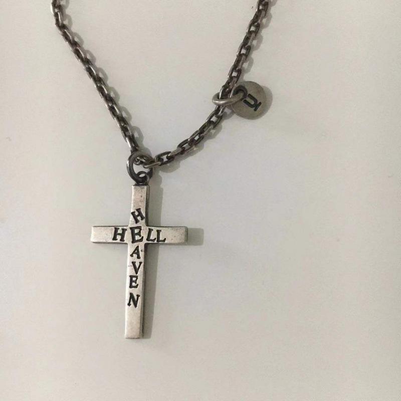 ネックレス メンズ レディース シルバー 十字架 クロス ペンダント チョーカー チタン鋼製 スタイリッシュ シンプル・商品カテゴリ: ネックレス・素材: 古法金.チタン鋼・処理方法: 電気メッキ・チェーン・ネックレスの長さ: 21cm～5...